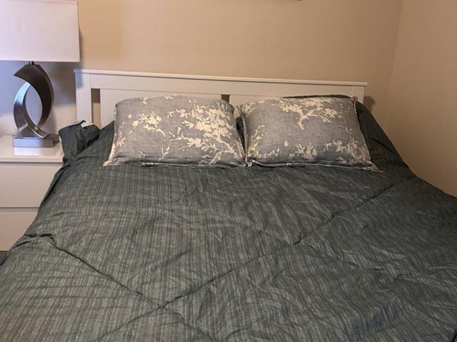COZY ROOM
