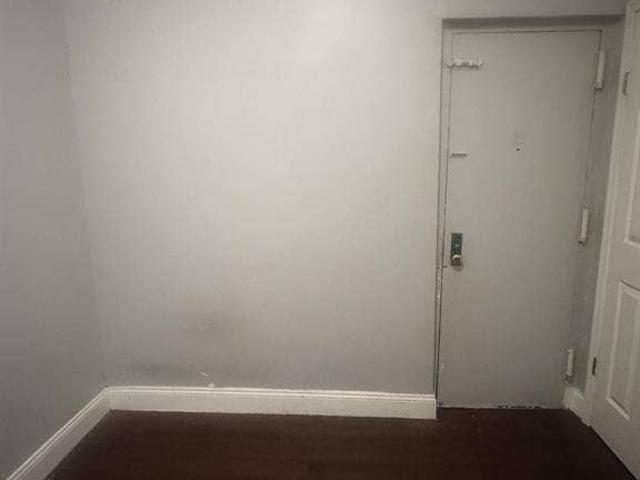 Cozy room for rent