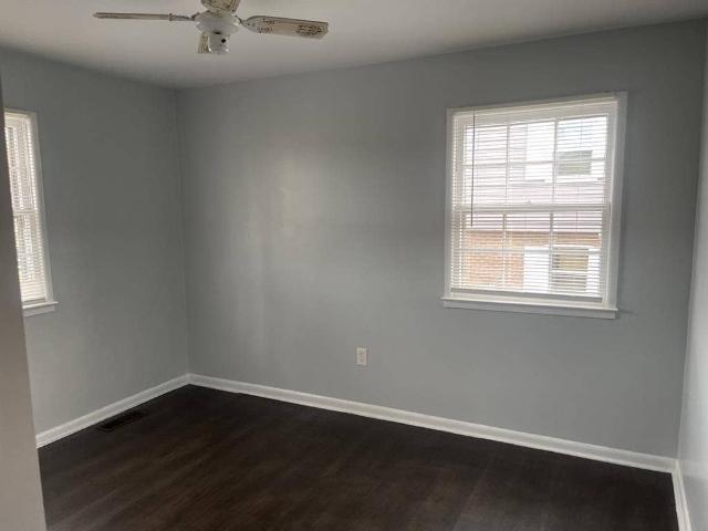 Cozy Room For Rent !