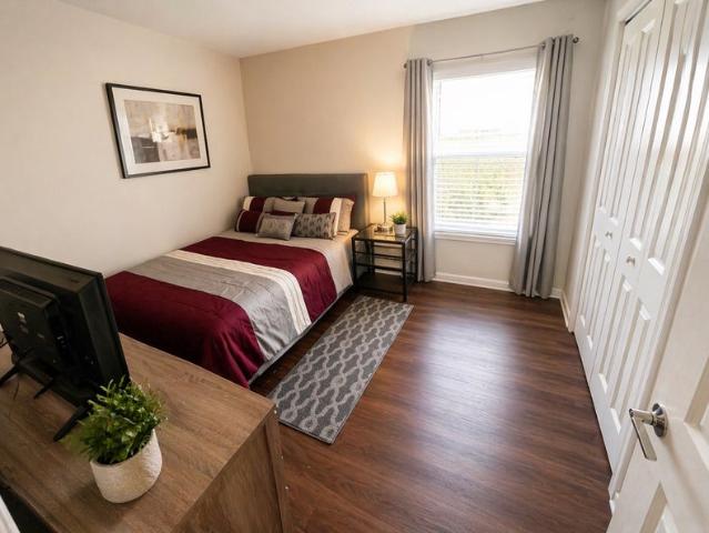 Cozy room for rent in a peaceful single family hom