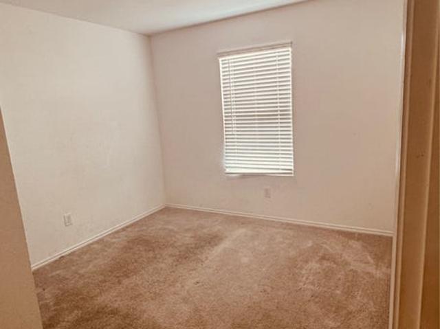 Cozy Room for Rent in Family Home