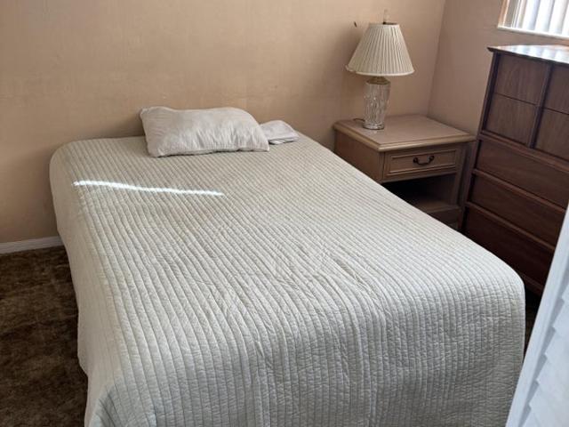 Cozy Room for rent in Family home