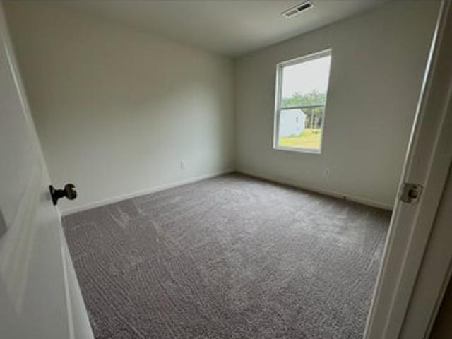 Cozy Room for Rent in KinstonNC | Available 11 |