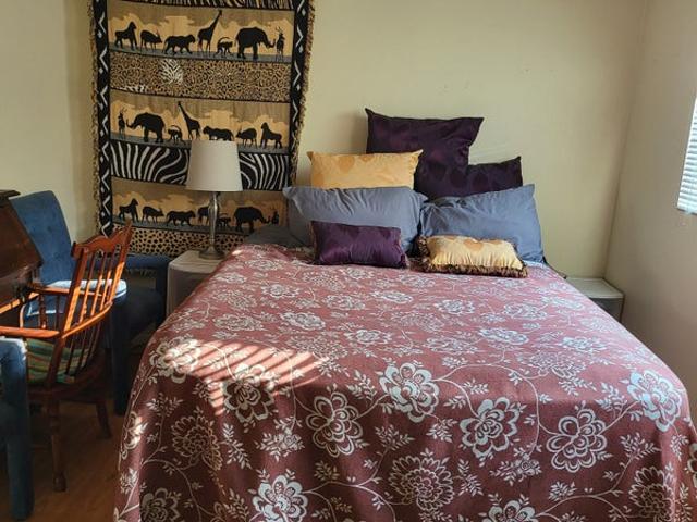 Cozy Room for rent near LAX and the Beach