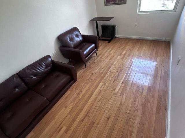 Cozy Room for Rent – Quiet Private Home Bronx