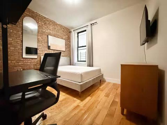 Cozy Room in Great Neighborhood