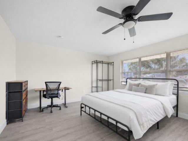 Cozy Room in Ft Myers