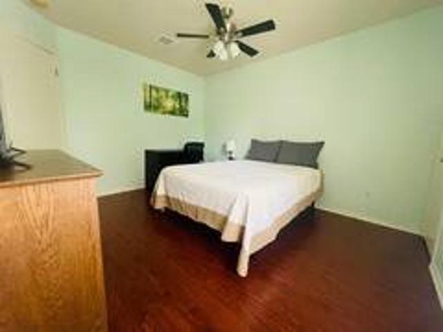 Cozy Room in Round Rock Home_$_MOVE IN READY