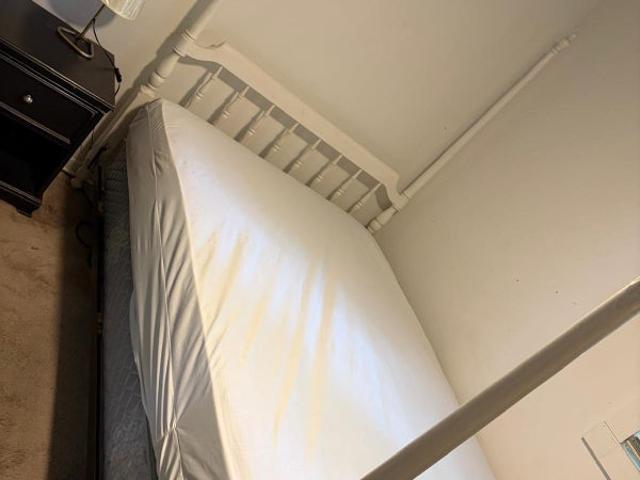Cozy Room wt private & Shared Bathroom For Rent