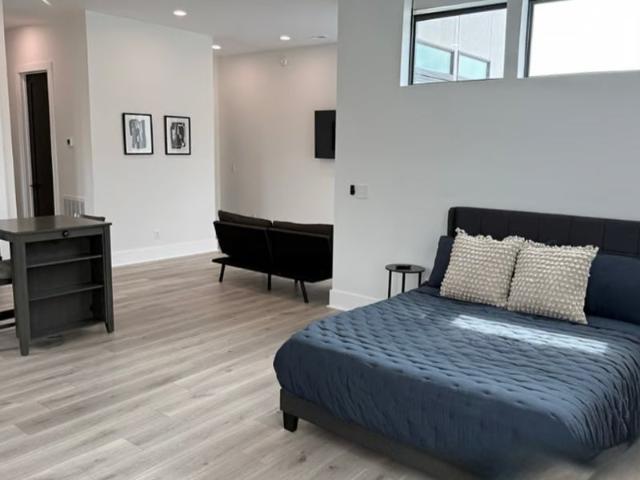 Cozy Studio Apartment