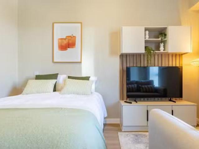 Cozy Studio flat for rent in Apartment 4.12, Fitzalan Place, C.