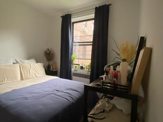 Cozy & Sunny Room Near Train Station