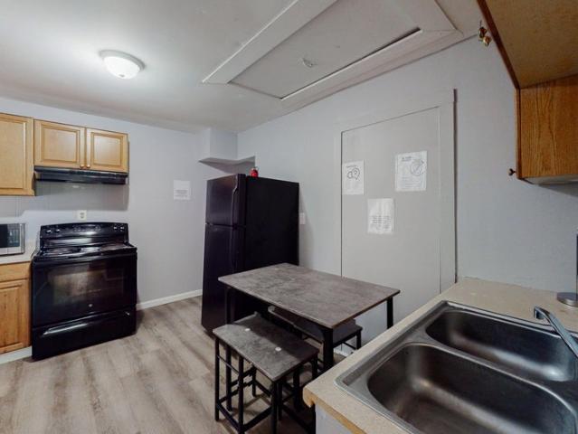 Cozy & Safe Atlanta CoLivign Home ️ w Dining