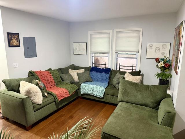 Cozy, safe, peaceful 1 bedroom for rent in Newark