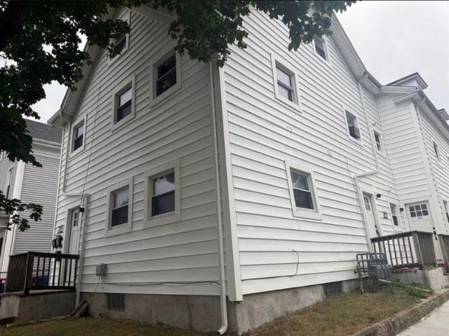 Cozy Single Unit in New Bedford | 263 Acushnet Ave