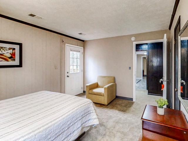 Cozy & spacious Decatur House with Backyard
