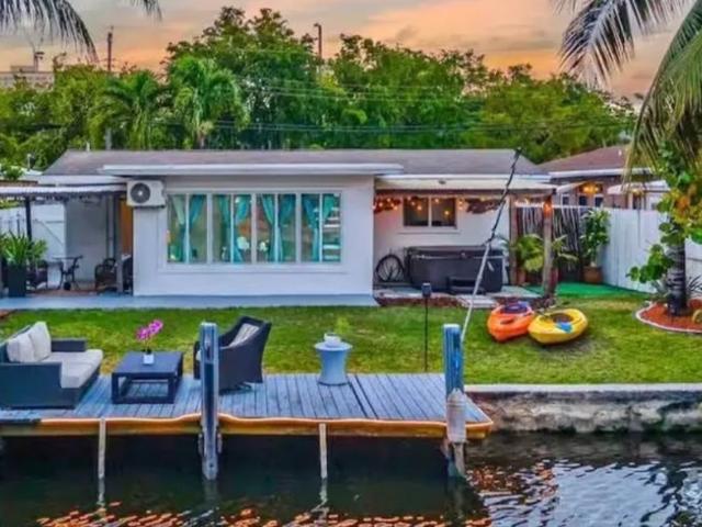 Cozy Unfurnished Studio On The Water in East Tarp