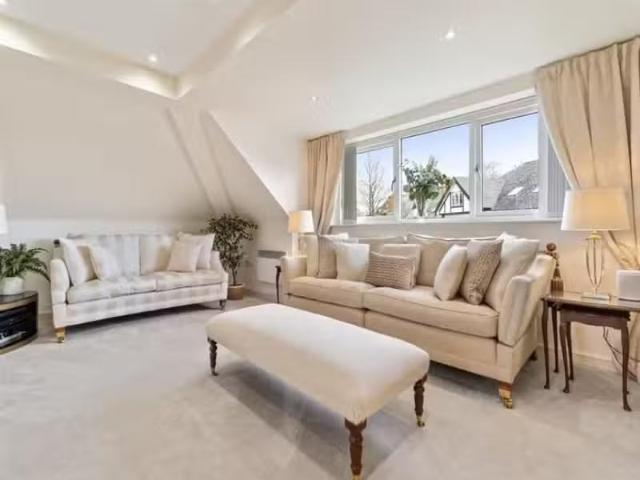 Cozy Wolf Grange, Hale, 2 bedroom, Apartment