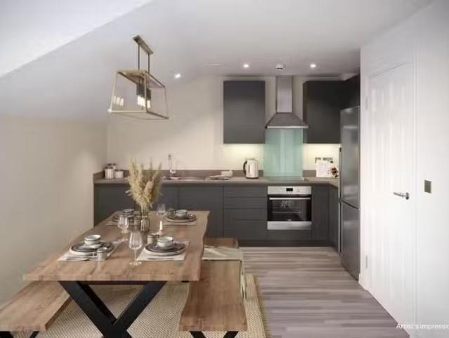 Deal! 1 BA 3 bedroom apartment for rent in RENT TO BUY Welling.