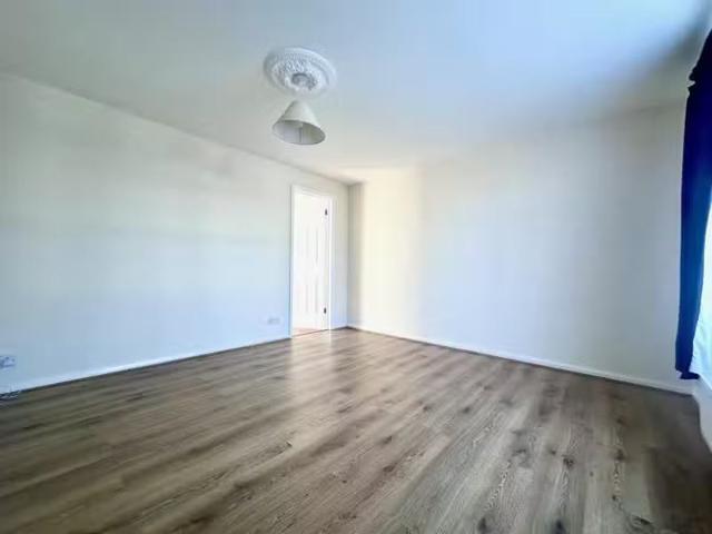 New 1 BA 3 bedroom house for rent in Wiles Close, CAMBRIDGE, CB4