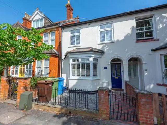 For Rent! 1 BA 3 bedroom semi detached house for rent in Netle.