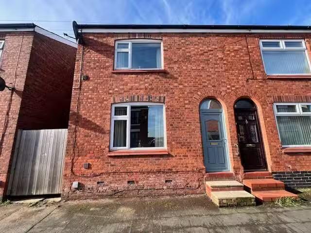 Charming 1 BA 3 bedroom semi detached house for rent in Siddor.
