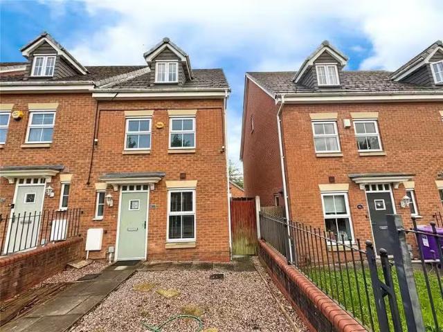 Deal! 1 BA 3 bedroom Semi Detached House to rent, Purcell Road.