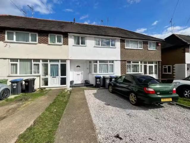 Unique 1 BA 3 bedroom terraced house for rent in Boughton Road.