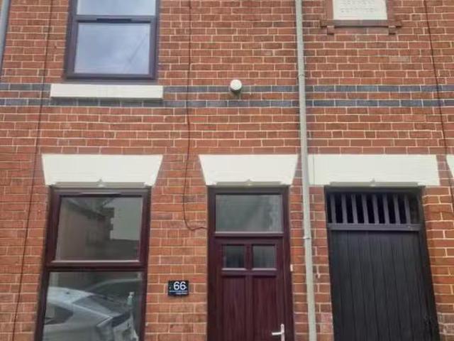 New 1 BA 3 bedroom terraced house for rent in Haig Street, Der.