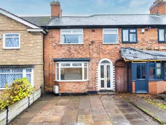 Just in! 1 BA 3 bedroom terraced house for rent in Perry Commo.