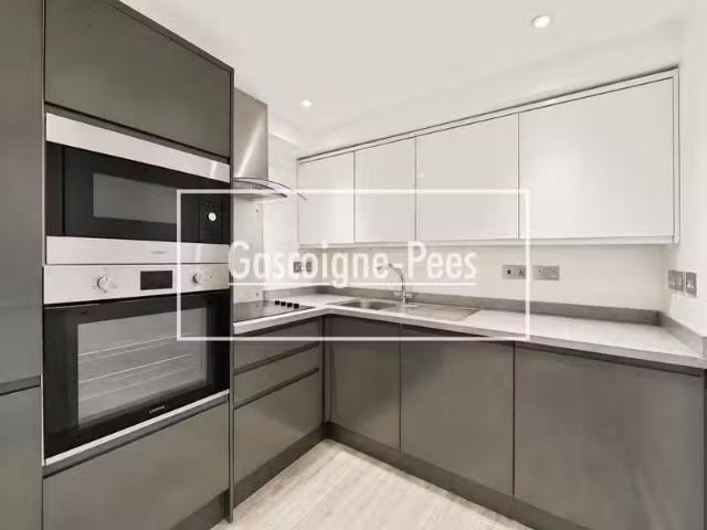 Cozy 1 BA 1 bedroom apartment for rent in Trafalgar Court, Ald.