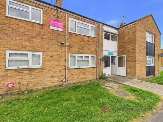 Charming 1 BA 1 bedroom apartment for rent in Barn Mead, Harlo.