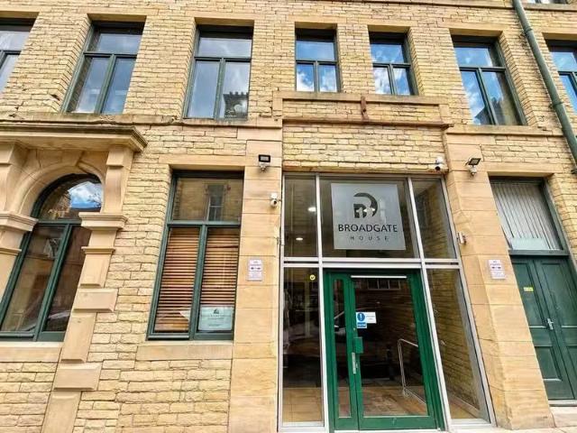 Cozy 1 BA 1 bedroom apartment for rent in Broad Street, Bradfo.
