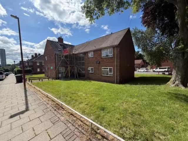 Cozy 1 BA 1 bedroom apartment for rent in Dart Street, Bordesl.