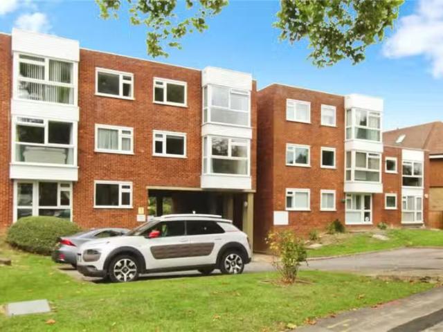 Just in! 1 BA 1 bedroom apartment for rent in Evening Hill, Be.