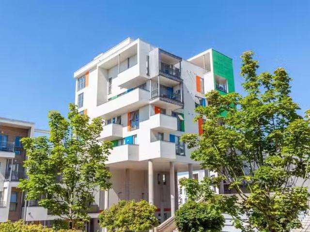 Nice 1 BA 1 bedroom apartment for rent in Glenalmond Avenue, C.