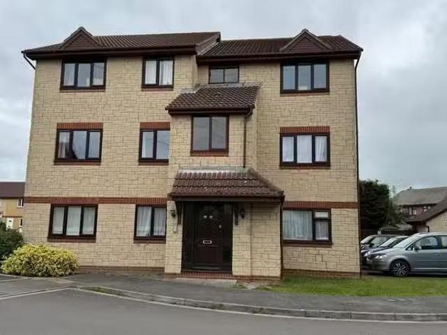 Nice 1 BA 1 bedroom apartment for rent in Methwyn Close, Westo.