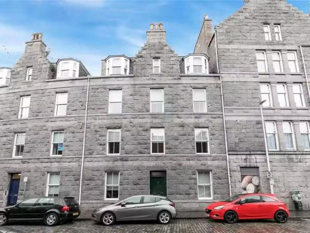 Cozy 1 BA 1 bedroom flat for rent in Baker Street, Aberdeen, A.