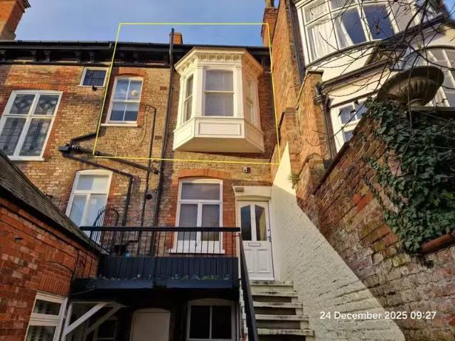 Deal! 1 BA 1 bedroom flat for rent in Bargate, DN34