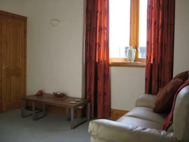 Rental! 1 BA 1 bedroom flat for rent in Great Western Road, Ab.