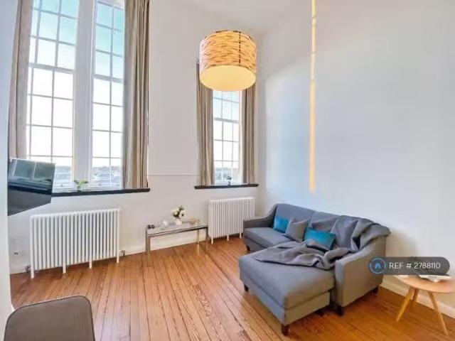 Rental! 1 BA 1 bedroom flat for rent in Mcdonald Road, Edinbur.