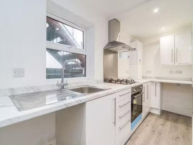 Rental! 1 BA 1 bedroom Flat to rent, Windmill Road, Croydon, C.