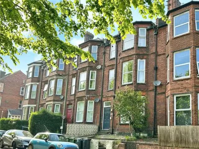 Nice 1 BA 1 bedroom Flat to rent, Blackall Road, Exeter, EX4.
