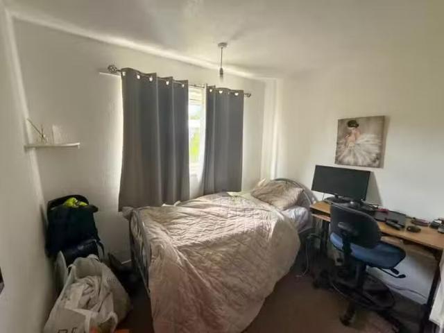 Rental! 1 BA 1 bedroom house share for rent in Room 5, Kent Wa.
