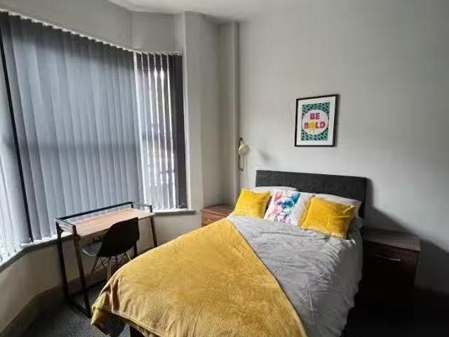 Rental! 1 BA 1 bedroom house share for rent in South Road, Erd.