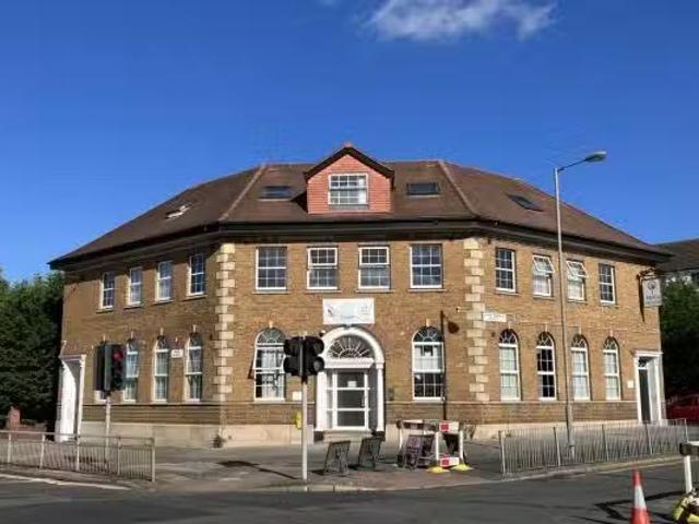 Rental! 1 BA 1 bedroom house share for rent in Upper Warwick S.