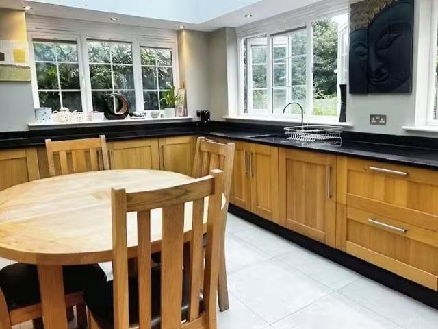 New 1 BA 1 bedroom Room to rent, Oakhurst Rise, Carshalton, SM.