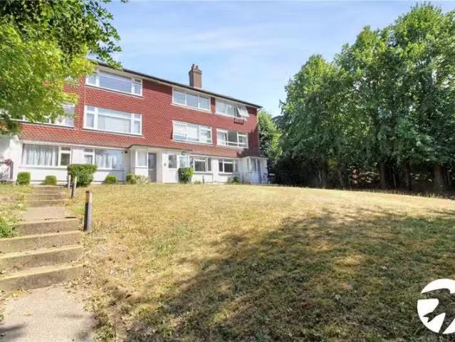 New 1 BA 2 bedroom maisonette for rent in Bean Road, Greenhith.