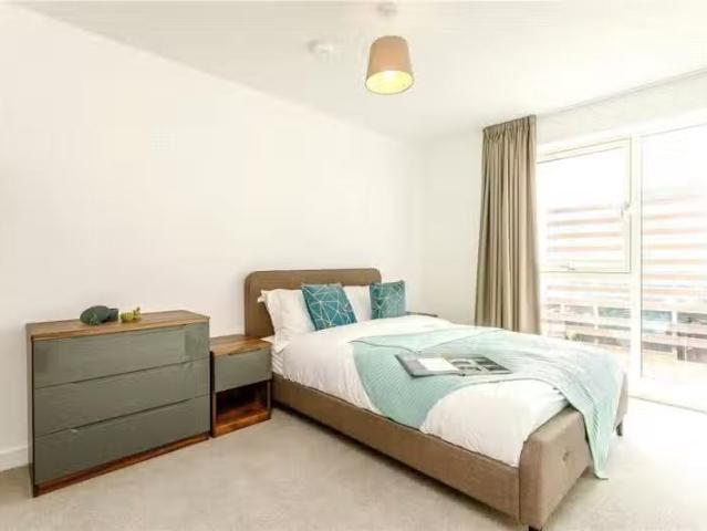 Deal! 1 BA 2 bedroom apartment for rent in Allegro, 2 Exchange.
