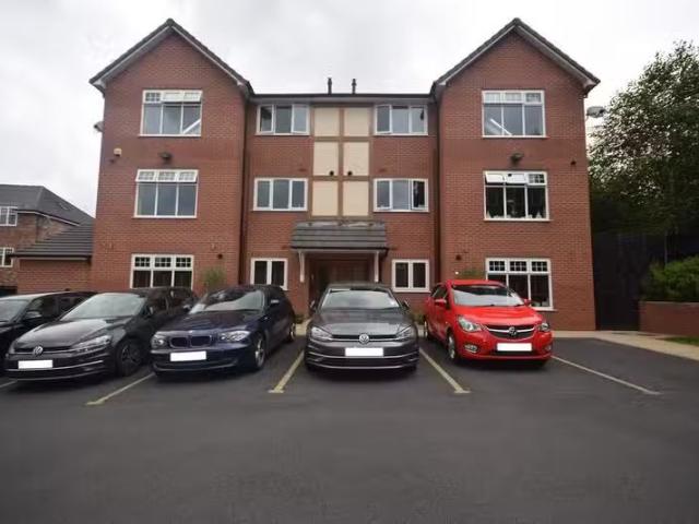 Charming 1 BA 2 bedroom apartment for rent in Drayton Court, B.